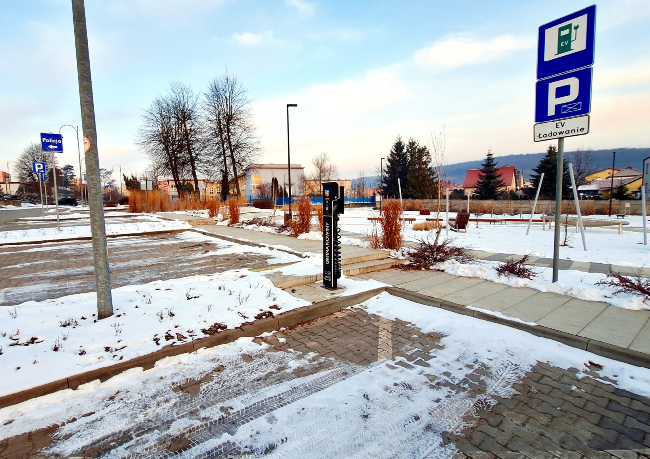 Stacja ładowania pojazdów elektrycznych już działa! – Gmina Nowiny